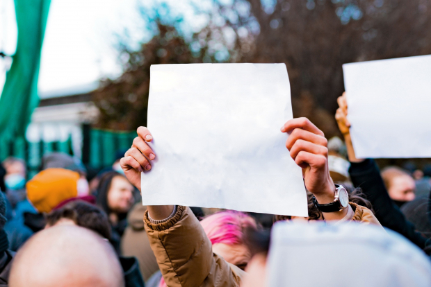 From "Black Friday" to "White Paper Revolution" - November 28, 2022 ...